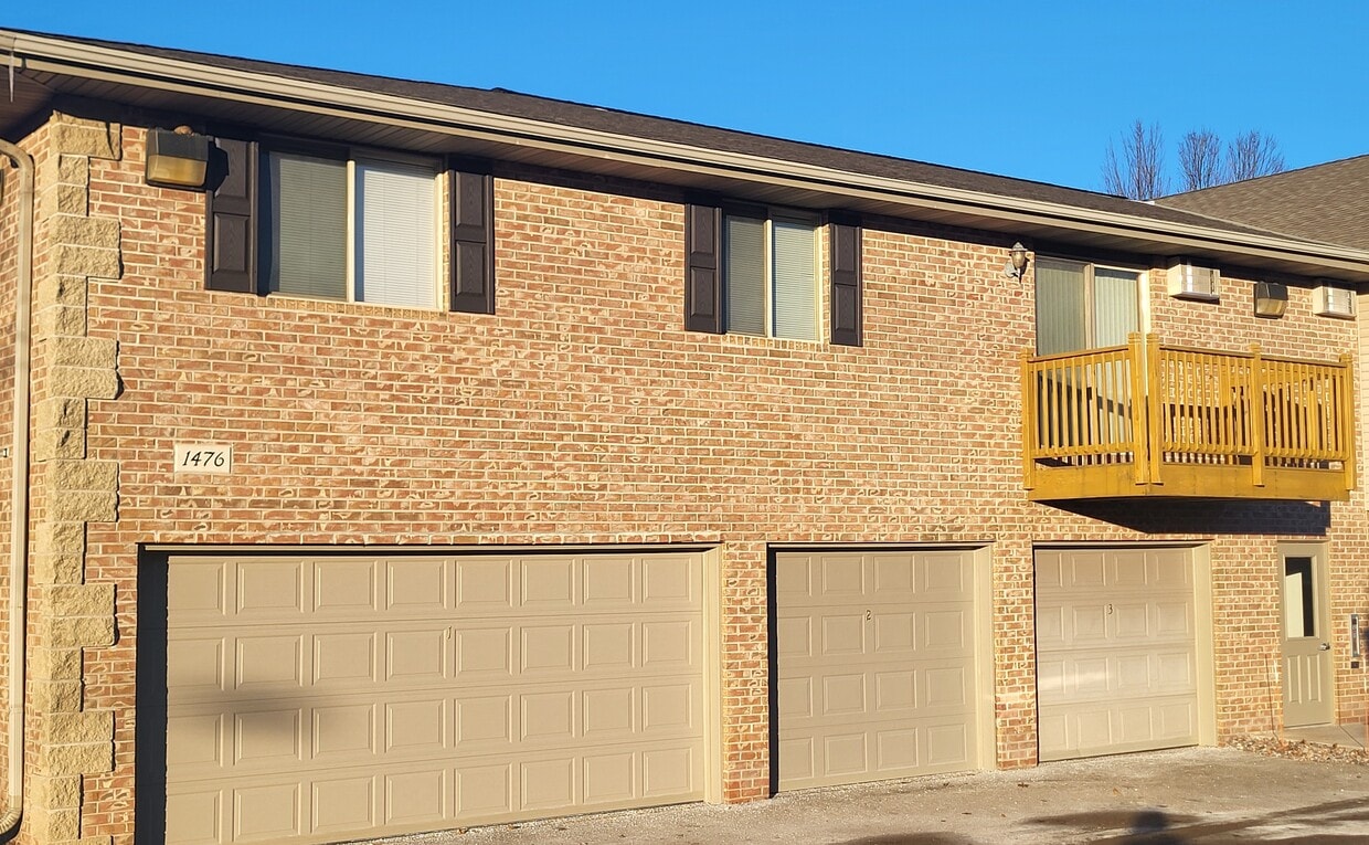 Redstone Trails - 1458 Redstone Trl Green Bay, WI 54313 | Apartments.com