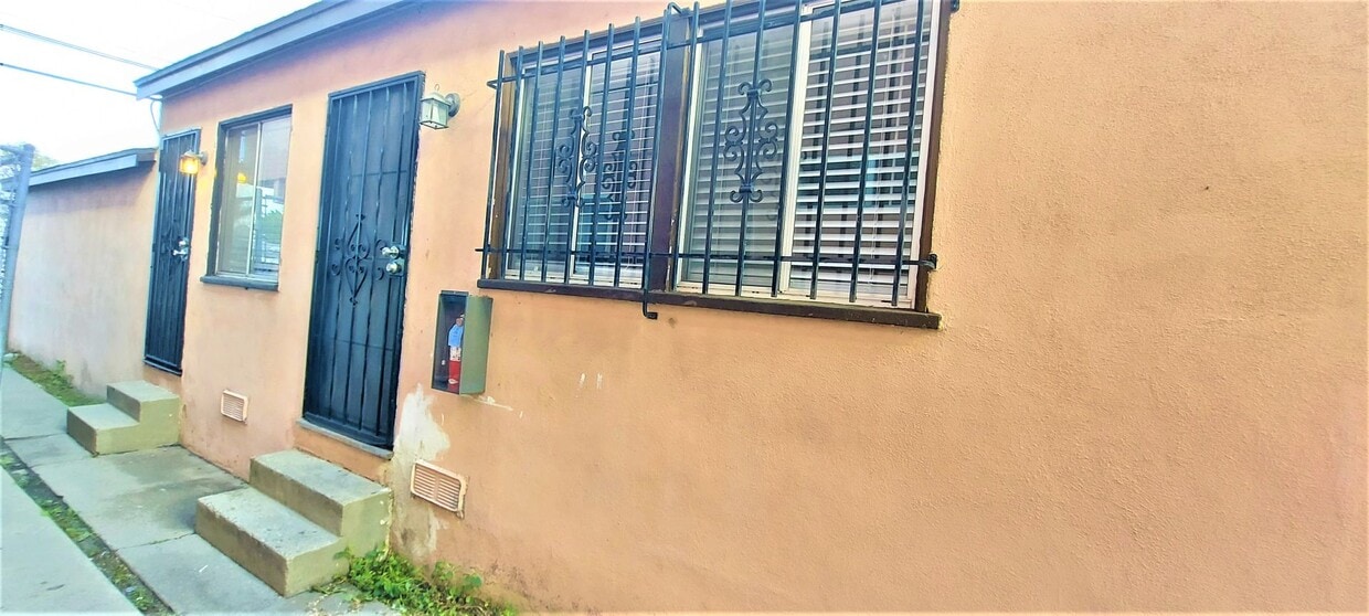 106 Apartments for Rent in 90230, CA | Westside Rentals