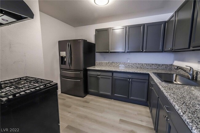 2353 Exeter Dr Unit D, Las Vegas, NV 89156 - Condo for Rent in Las ...
