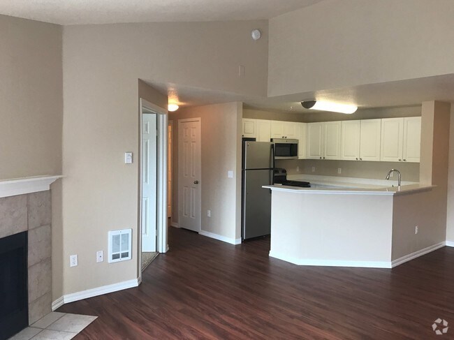 Commons at Sylvan Highlands Apartments Rentals - Portland, OR ...