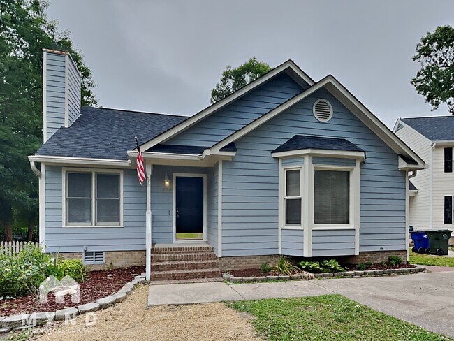 Hedingham Village Apartments for Rent with a Swimming Pool - Raleigh ...