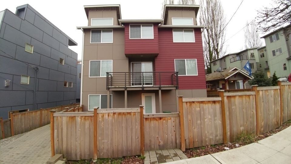 2837 Sw Nevada St, Seattle, WA 98126 - House Rental in Seattle, WA ...