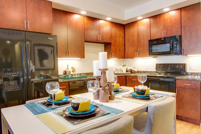 Veranda Highpointe Rentals - Denver, CO | Apartments.com