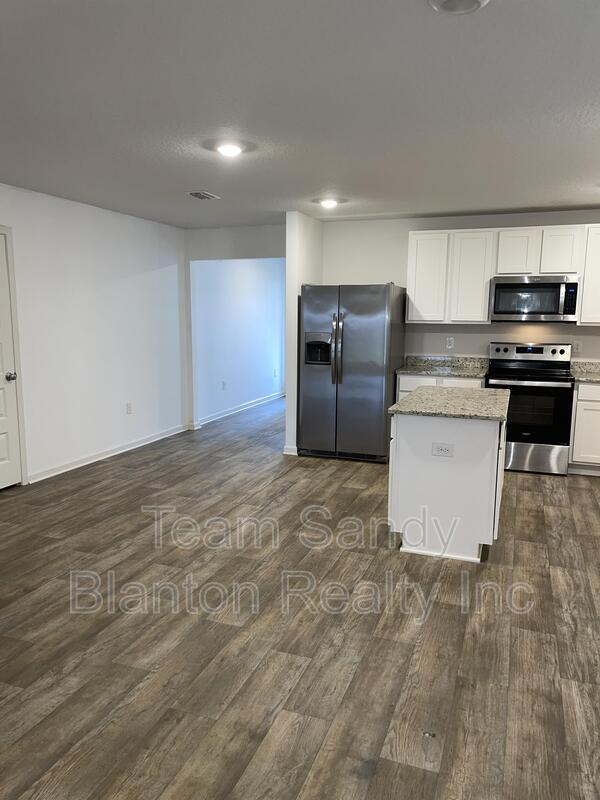 7459 Oak Lake Blvd, Bellview, FL 32526 - House Rental in Bellview, FL ...