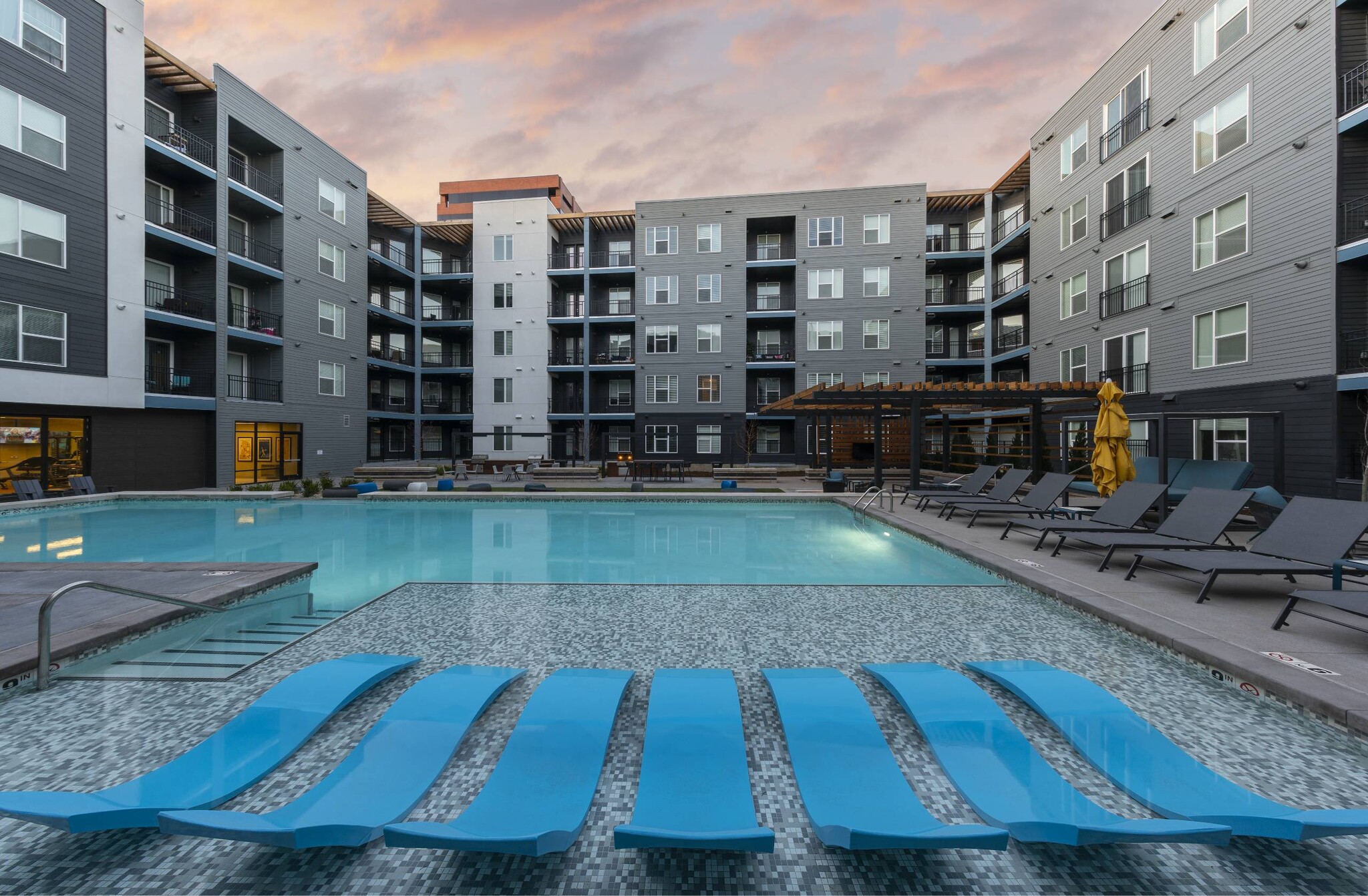 Beacon 85 - 85 S Union Blvd Lakewood, CO 80228 | Apartments.com