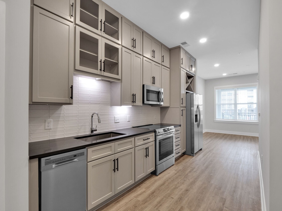 The Sloan at LoSo - 120 Hollis Rd Charlotte, NC 28209 | Apartments.com