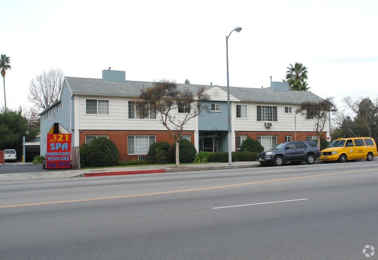 89 Apartments for Rent in 91607, CA | Westside Rentals