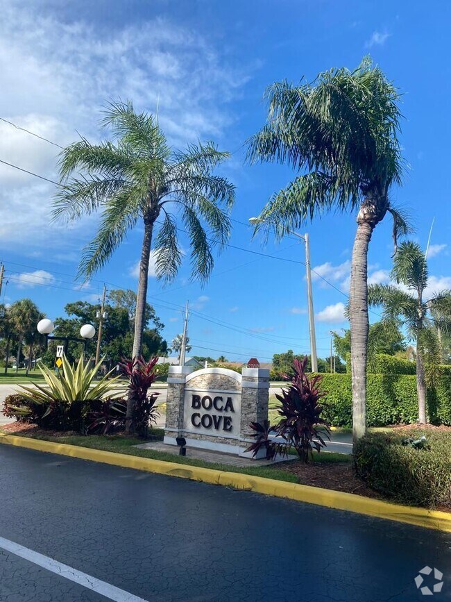 Boca Dunes Gated Apartments for Rent - Boca Raton, FL - 7 Rentals ...