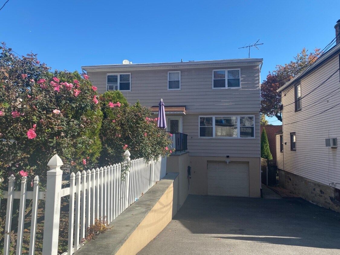 194 Crescent Pl, Yonkers, NY 10704 - House Rental in Yonkers, NY ...