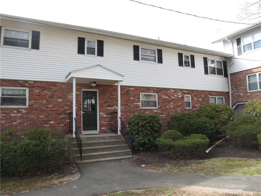 510 Oak Ave Unit 4, Cheshire, CT 06410 - Condo for Rent in Cheshire, CT ...