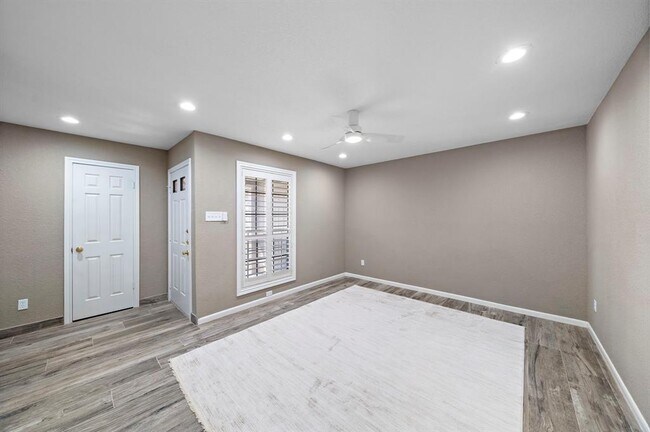 1311 Antoine Dr Unit 206, Houston, TX 77055 - Condo for Rent in Houston ...