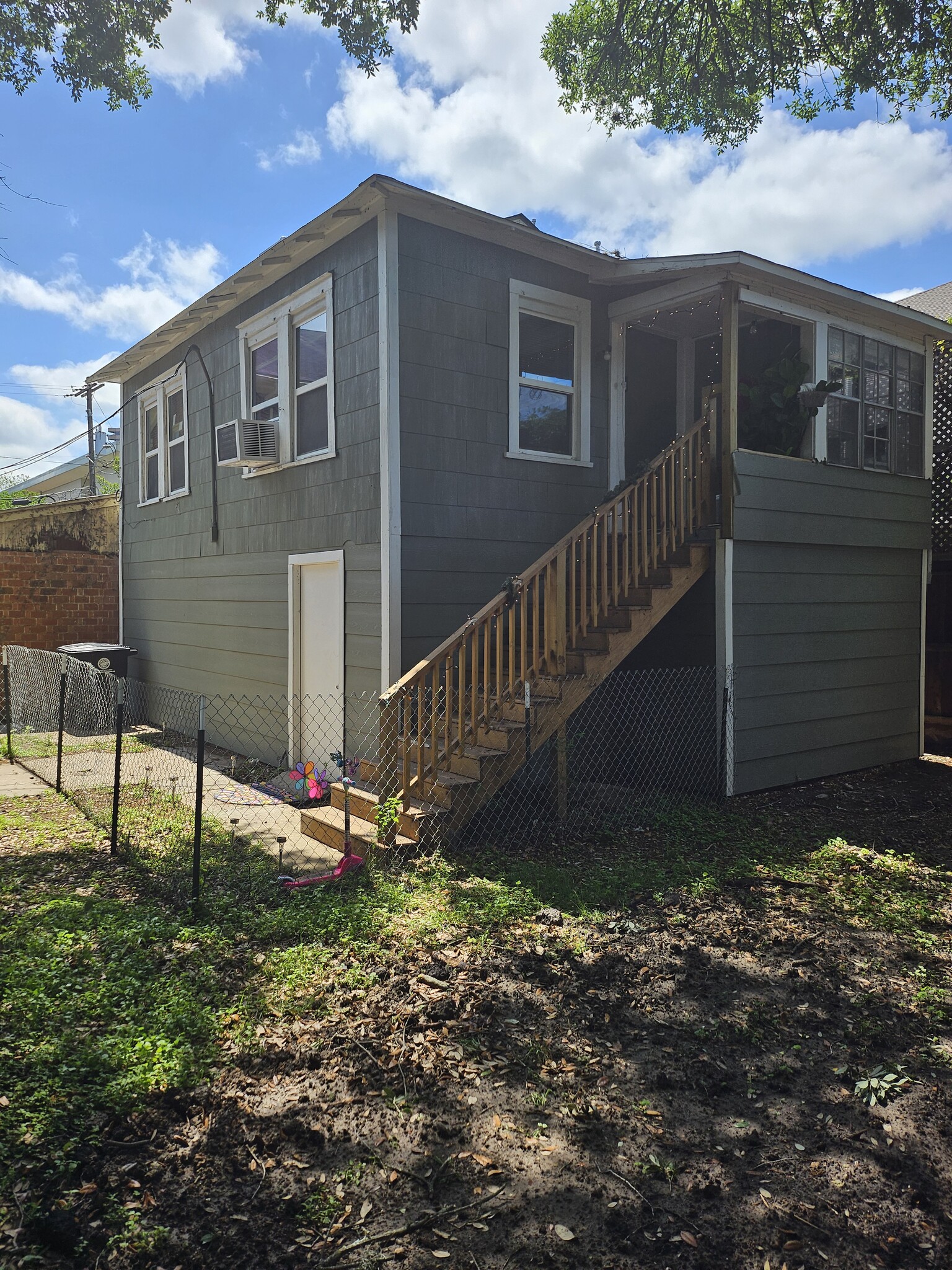 4918 Milam St Unit Garage Apt, Houston, TX 77006 - 4918 Milam St ...