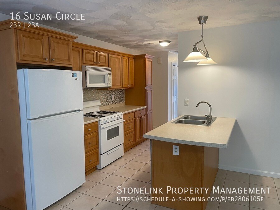 16 Susan Cir, South Kingstown, RI 02879 - Townhome Rentals in South ...