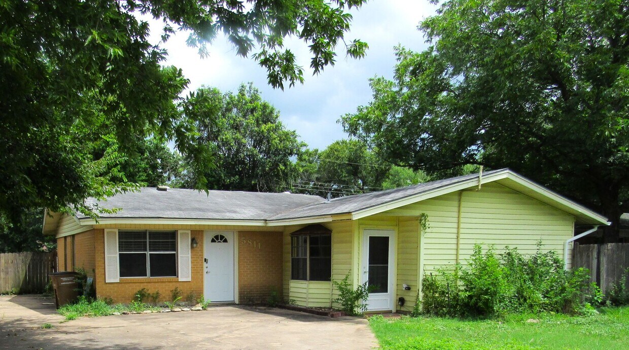 5811 Libyan Dr, Austin, TX 78745 - House Rental in Austin, TX ...