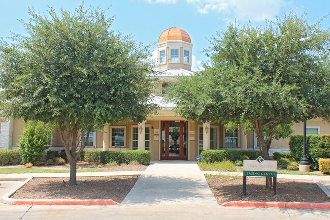 Town Square Apartments - Converse, TX | Apartments.com