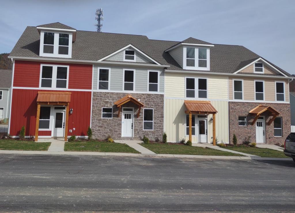 1737 Laurel Hills Dr NW, Cleveland, TN 37311 - House Rental in ...