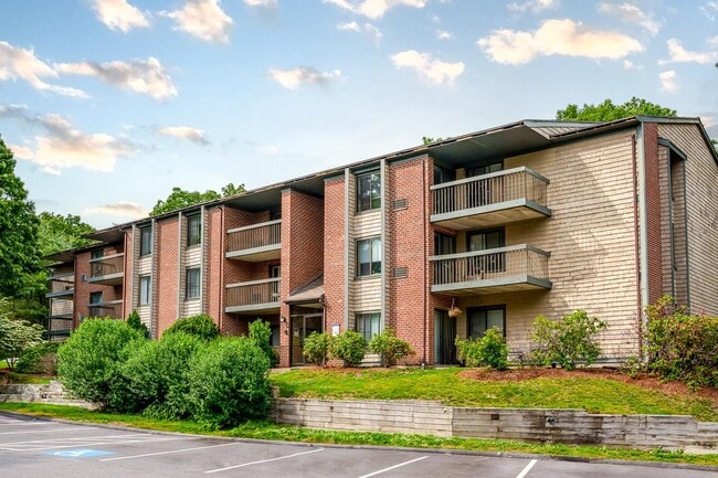 Stone Run East - Apartments in Weymouth, MA | Apartments.com