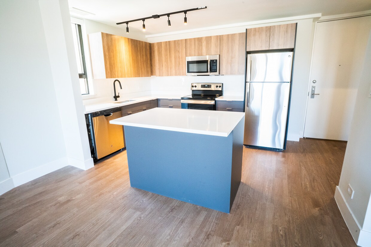 2 E Oak St, Chicago, IL 60611 - Condo for Rent in Chicago, IL ...