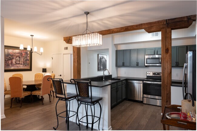 The Billy Goat - 600 E Main St Louisville, KY - Apartments for Rent in ...