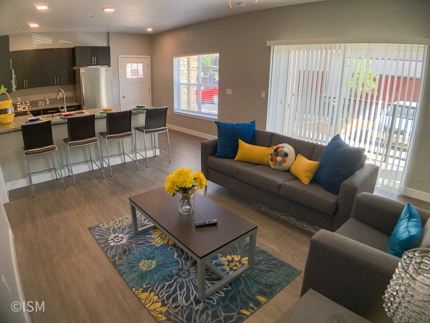 Apartments For Rent Near California State University, Chico - Chico, CA