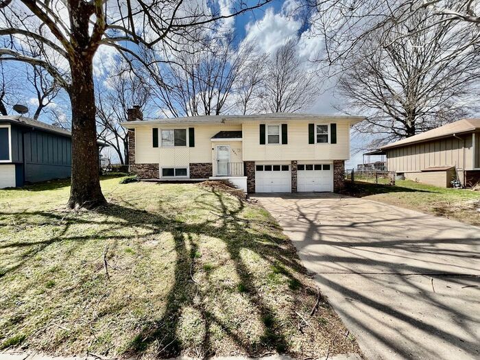2801 NW 5Th St, Blue Springs, MO 64014 - House Rental in Blue Springs ...