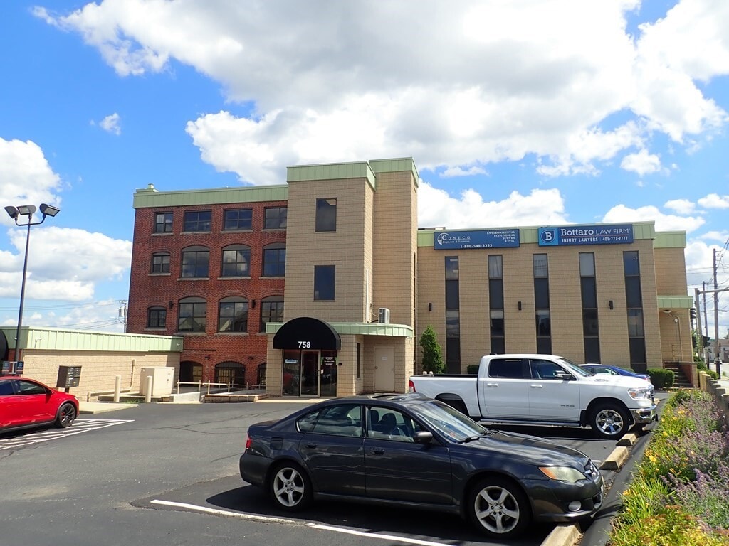756-758 Eddy St Unit T, Providence, RI 02903 - Room for Rent in ...
