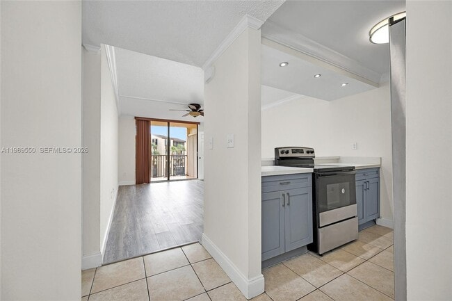 Apartments for Rent with a Swimming Pool in Kendall West FL ...