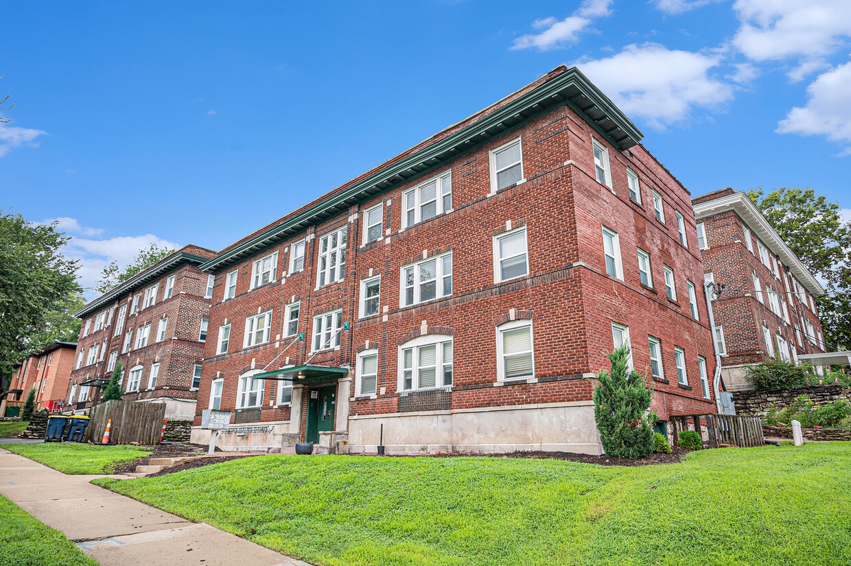 The Lillian - 3700 Wyoming St Kansas City, MO 64111 | Apartments.com