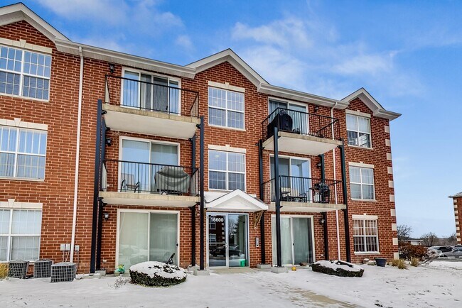 Apartments for Rent with Extra Storage Near Creekview West | Apartments.com