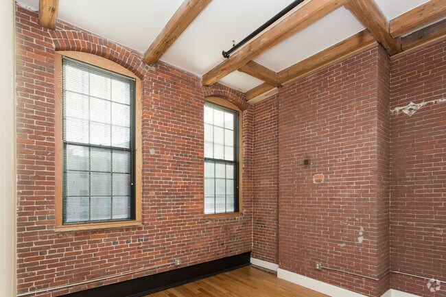 Junction Shop Lofts Rentals - Worcester, MA | Apartments.com