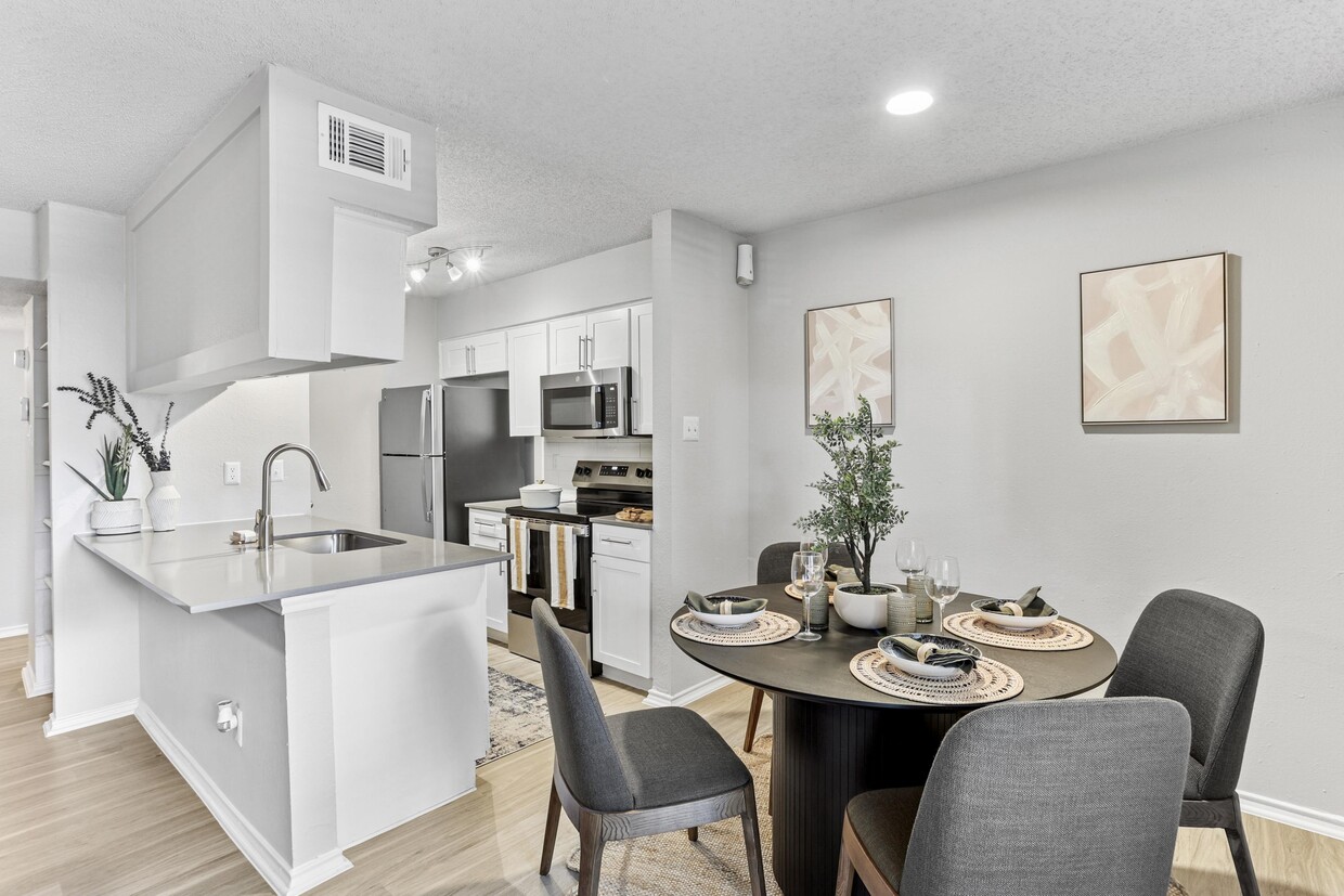 Cedars at River Legacy Park - 903 Ashford Ln Arlington, TX 76006 ...