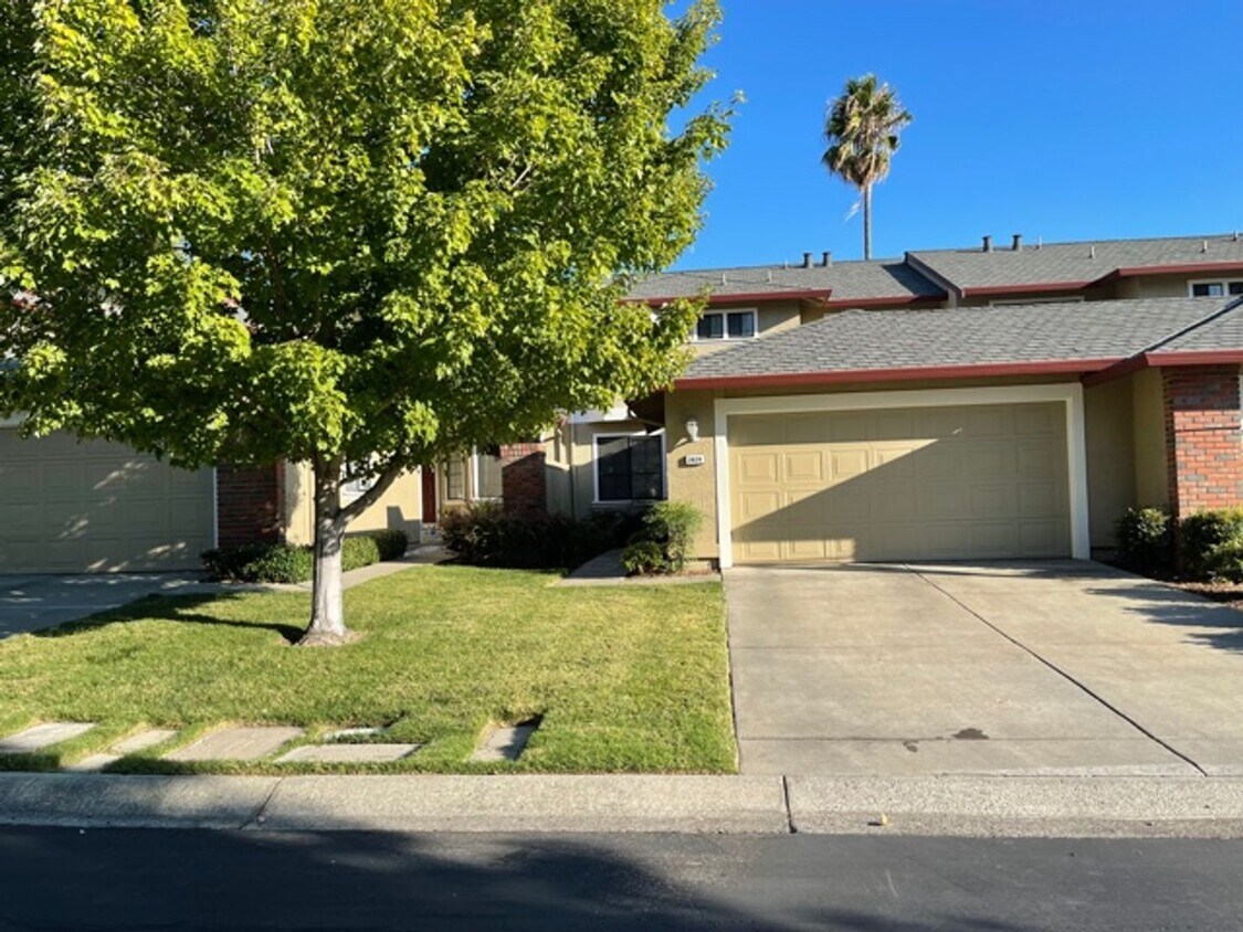 2024 Raphael Ct, Walnut Creek, CA 94598 - Townhome Rentals in Walnut ...