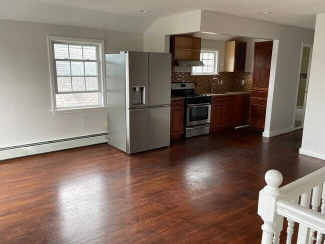 Locust Manor Ward Apartments for Rent with Washer & Dryer - Queens, NY ...