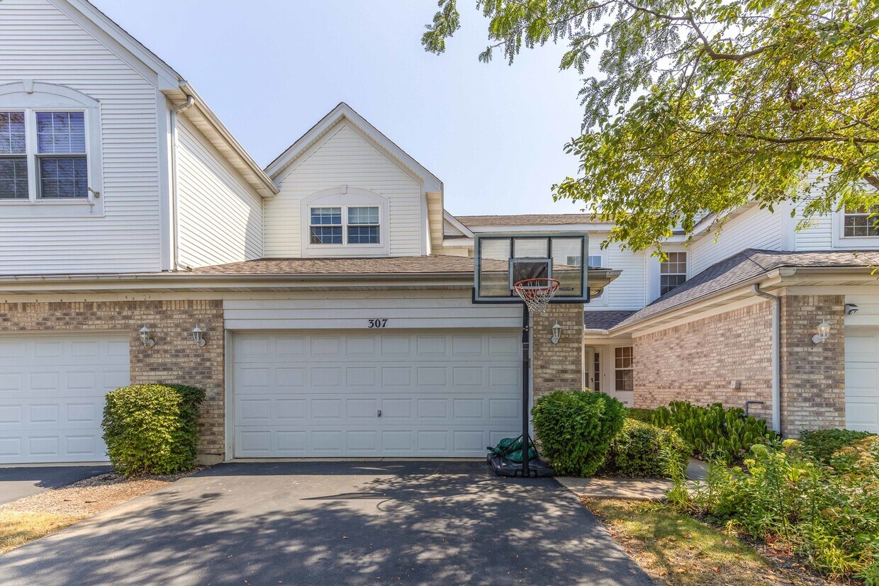 307 Bay Dr, Itasca, IL 60143 - Townhome Rentals in Itasca IL ...