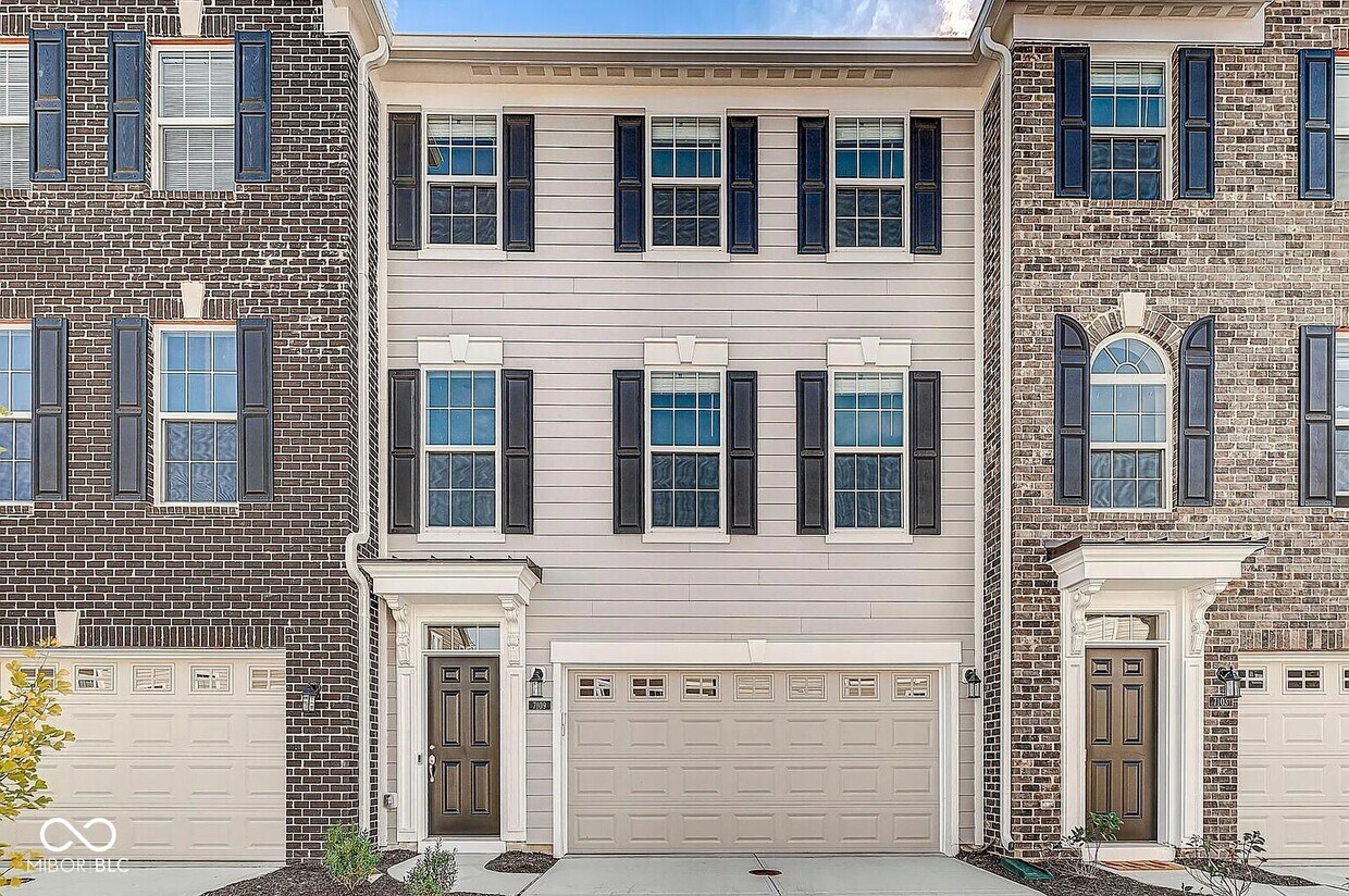 7109 Adalene Ln, Carmel, IN 46033 - Townhome Rentals in Carmel IN ...
