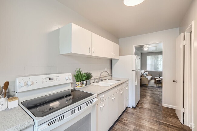 Crescent View Apartments for Rent with a Dog Park - Colorado Springs ...
