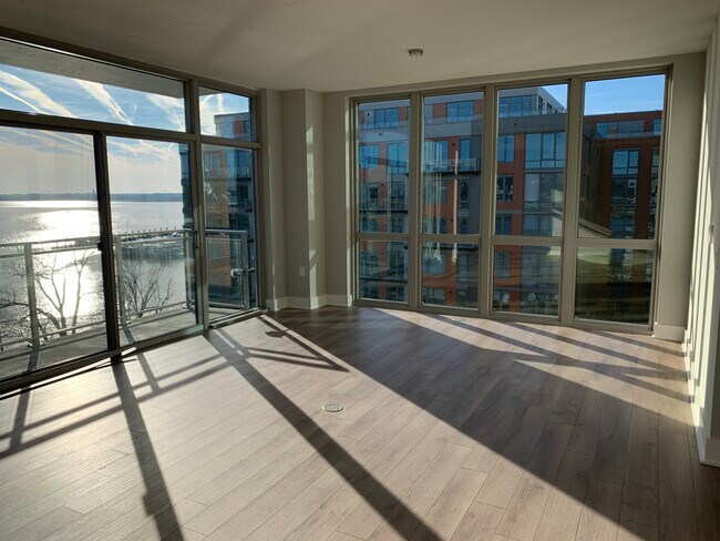 88 V St SW Unit 708, Washington, DC 20024 - Condo for Rent in ...