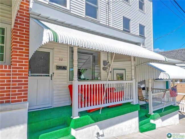 32 Powell St, Lansford, PA 18232 - Townhome Rentals in Lansford PA ...