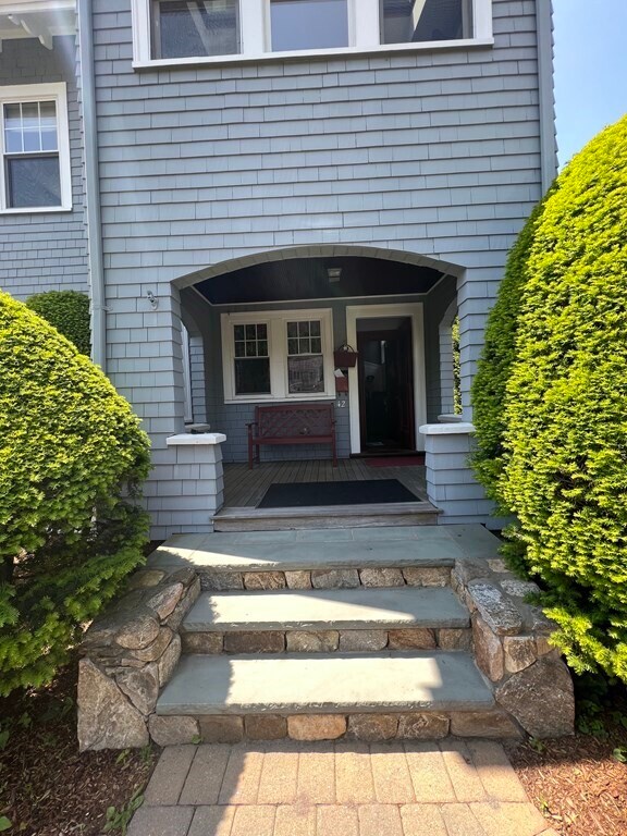 40-42 Barnard Ave Unit 2, Watertown, MA 02472 - Condo for Rent in ...