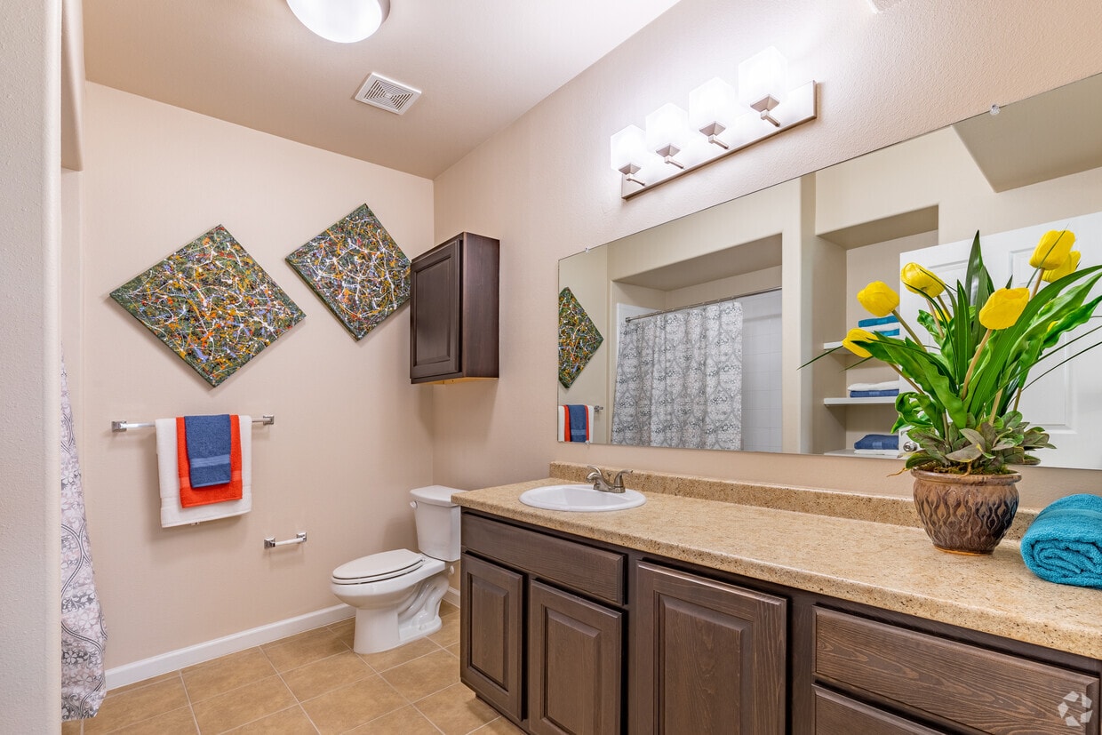 Jackson Place Apartment Homes - 1701 Sioux Rd Pharr, TX 78577 ...
