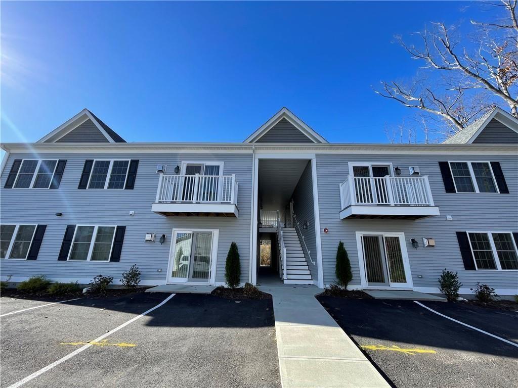 13 Gray Coach Ln Unit 907, Cranston, RI 02921 - Condo for Rent in ...
