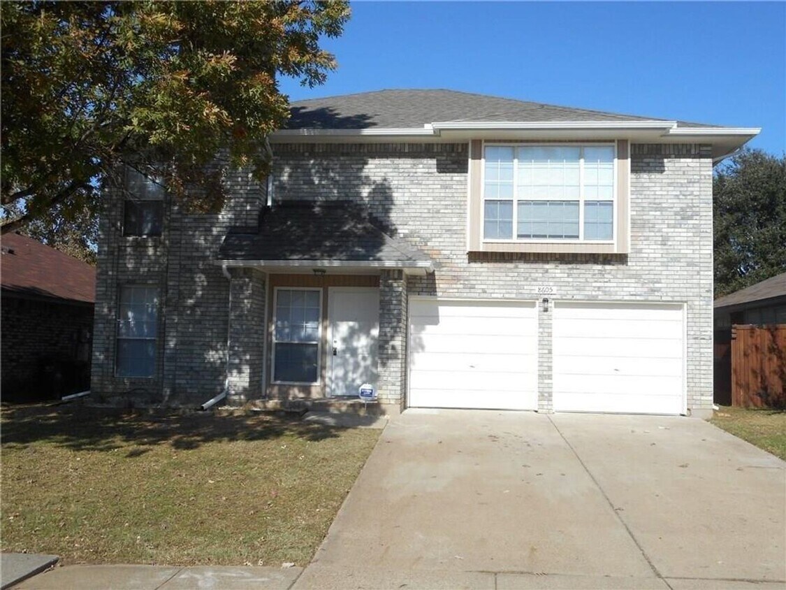 8605 Mystic Trail, Fort Worth, TX 76118 - House Rental in Fort Worth ...