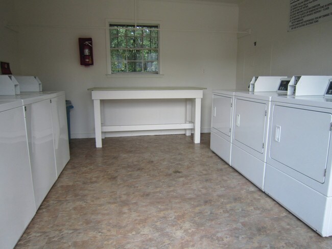 Shell Pointe Apartments Apartments - 6601 Old Shell Rd Mobile, AL ...