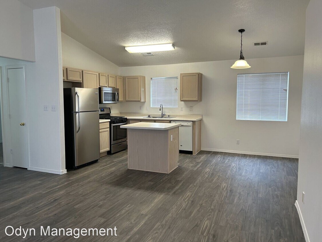 629 Morning Meadows Dr, Rio Rancho, NM 87144 - House Rental in Rio ...