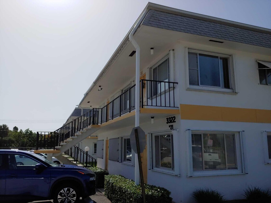 3322 Cynthia Ln Unit 201, Lake Worth Beach, FL 33461 - Condo for Rent in Lake Worth Beach, FL ...