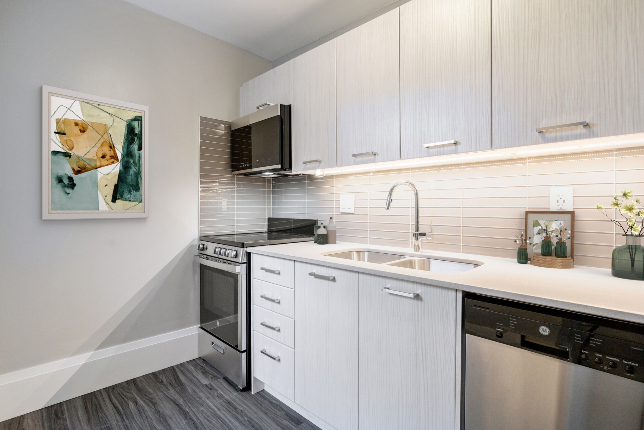Maya Mews Apartments - 470 Roncesvalles Ave Toronto, ON | Apartments.com