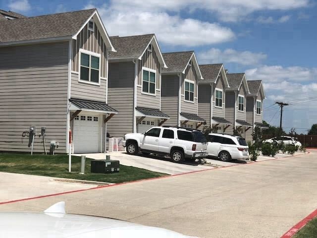 Maple Ridge Townhomes Apartments - Midlothian, TX | Apartments.com