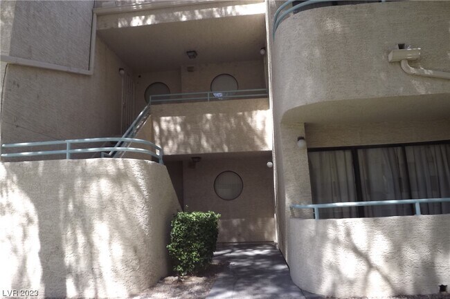 870 N Sloan Ln Unit 101, Las Vegas, NV 89110 - Condo for Rent in Las ...