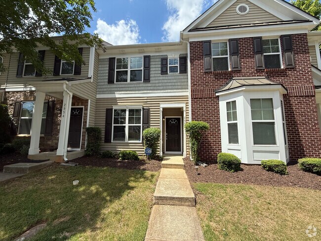 Triangle Town Center Townhouses under $2,000 - Raleigh, NC