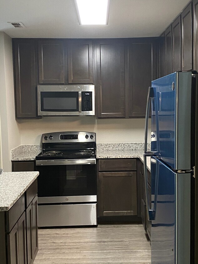 Legacy at Tech Center Apartments - Newport News, VA | Apartments.com